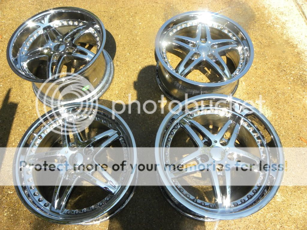18' Chrome Neper Moxy wheels | SVTPerformance.com
