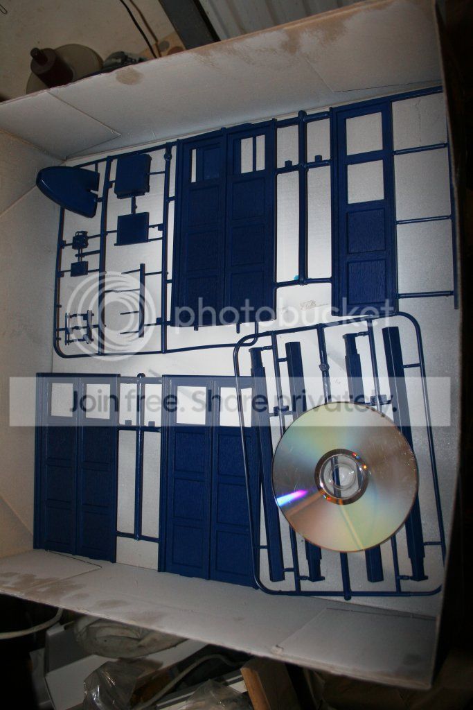 Doctor Who Tardis model kit? | Hobbyist Forums